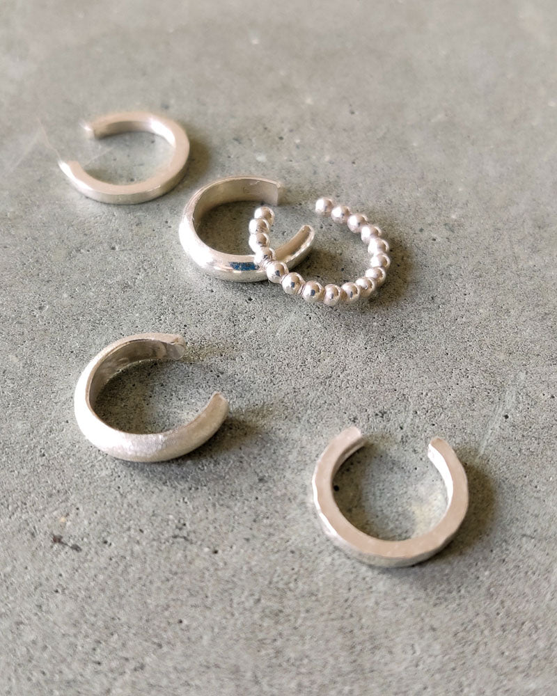 Matt ear cuff - örhängen | Handgjord i återvunnet silver | Nude